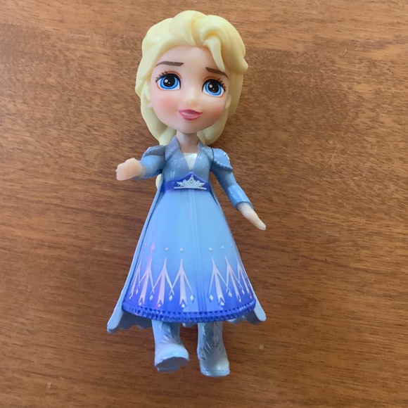 Disney | Toys | Disney Frozen Elsa Doll Disney Frozen Elsa Mini Doll ...